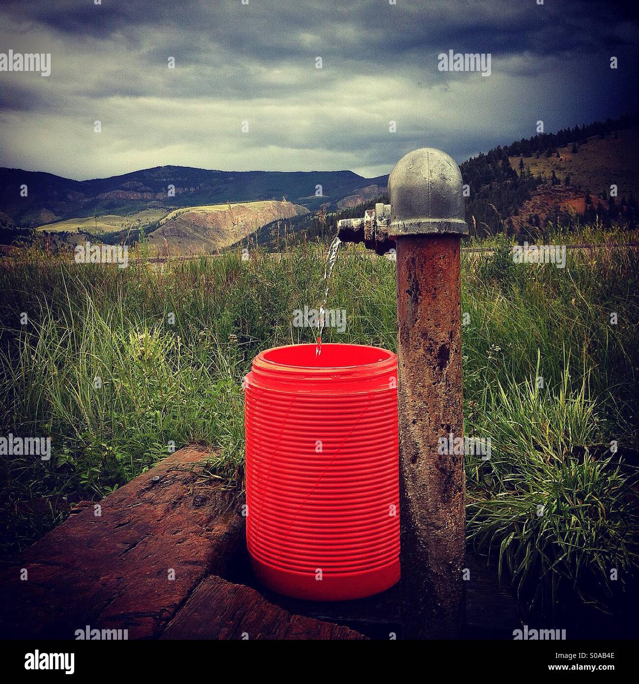 Hauling water hi-res stock photography and images - Alamy