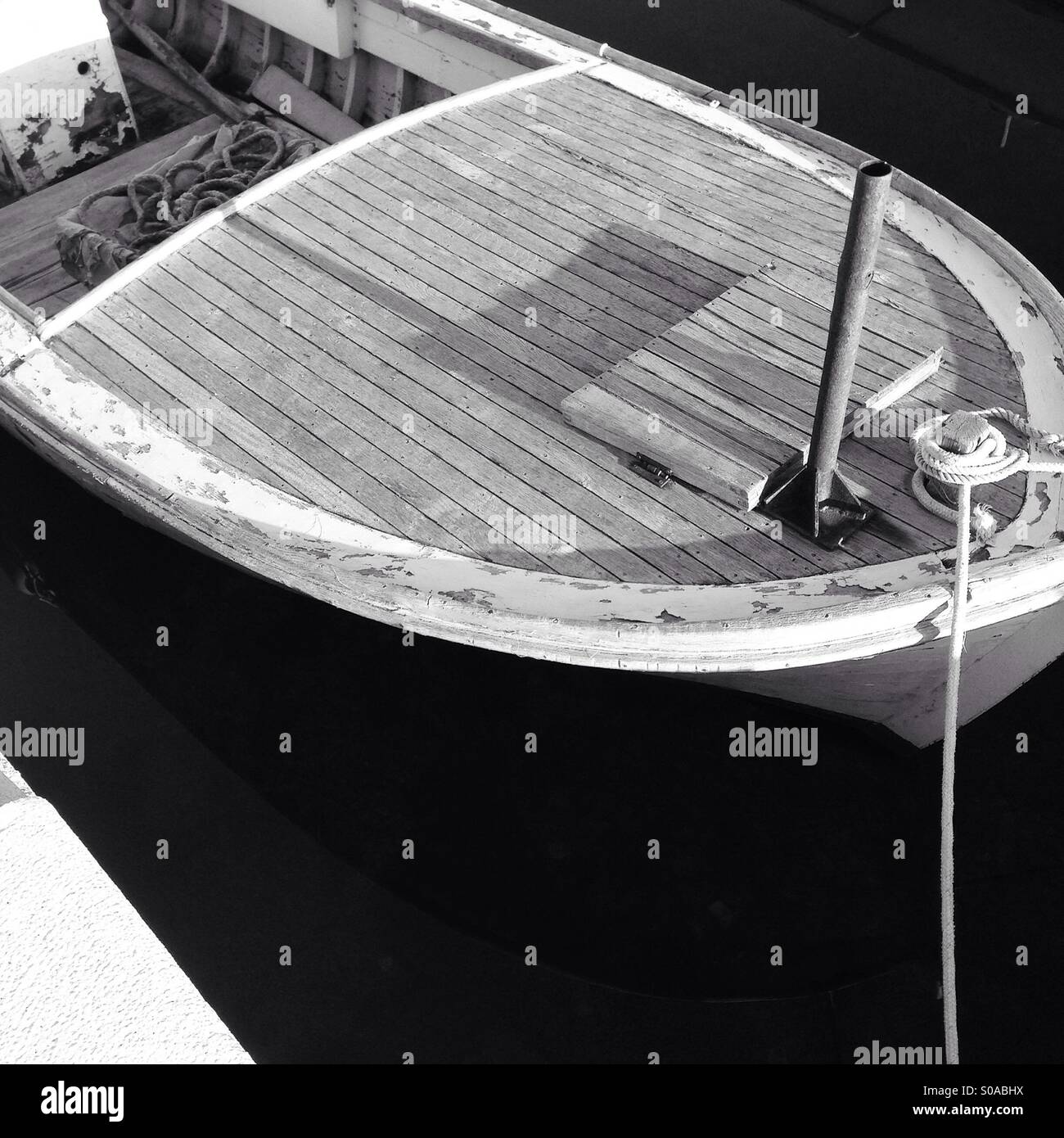 Old boat anchor hi-res stock photography and images - Alamy