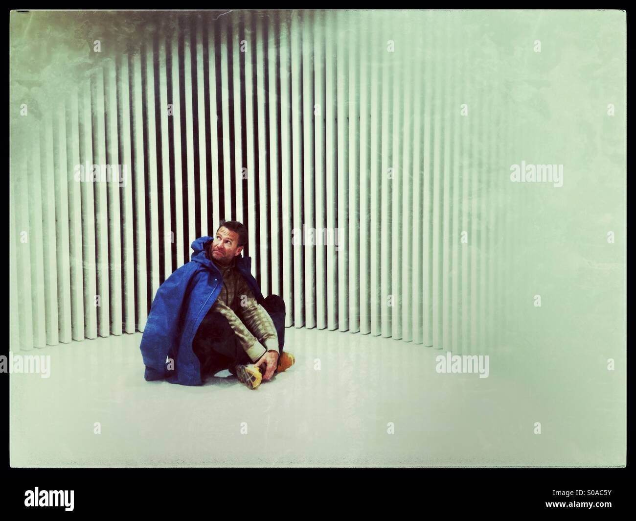 Concerned man hi-res stock photography and images - Alamy