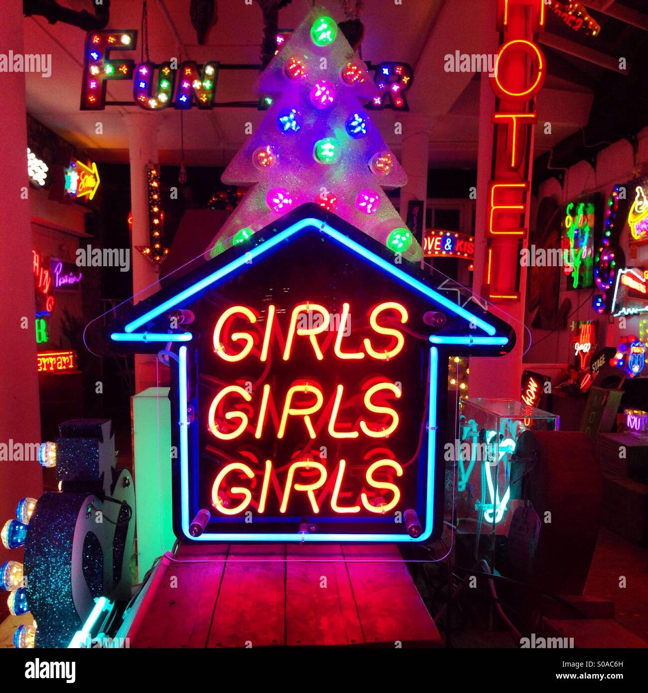 Neon sign lights signs signage hi-res stock photography and images - Alamy