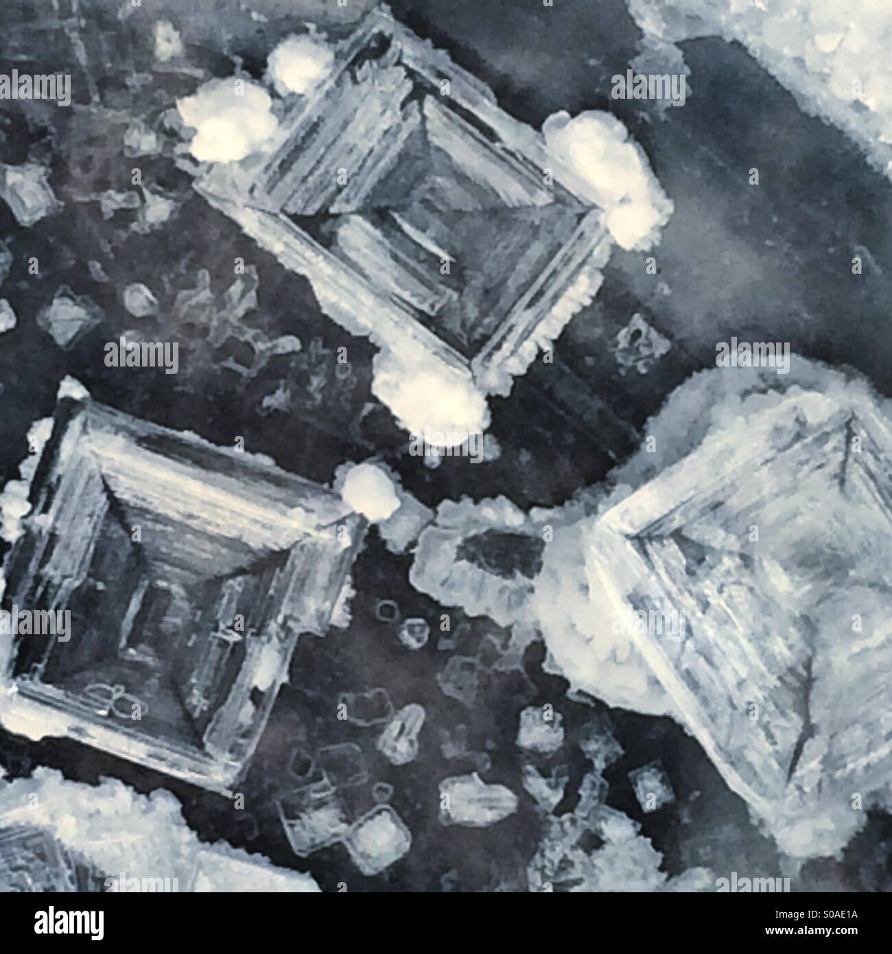 Sodium chloride crystal hi-res stock photography and images - Alamy