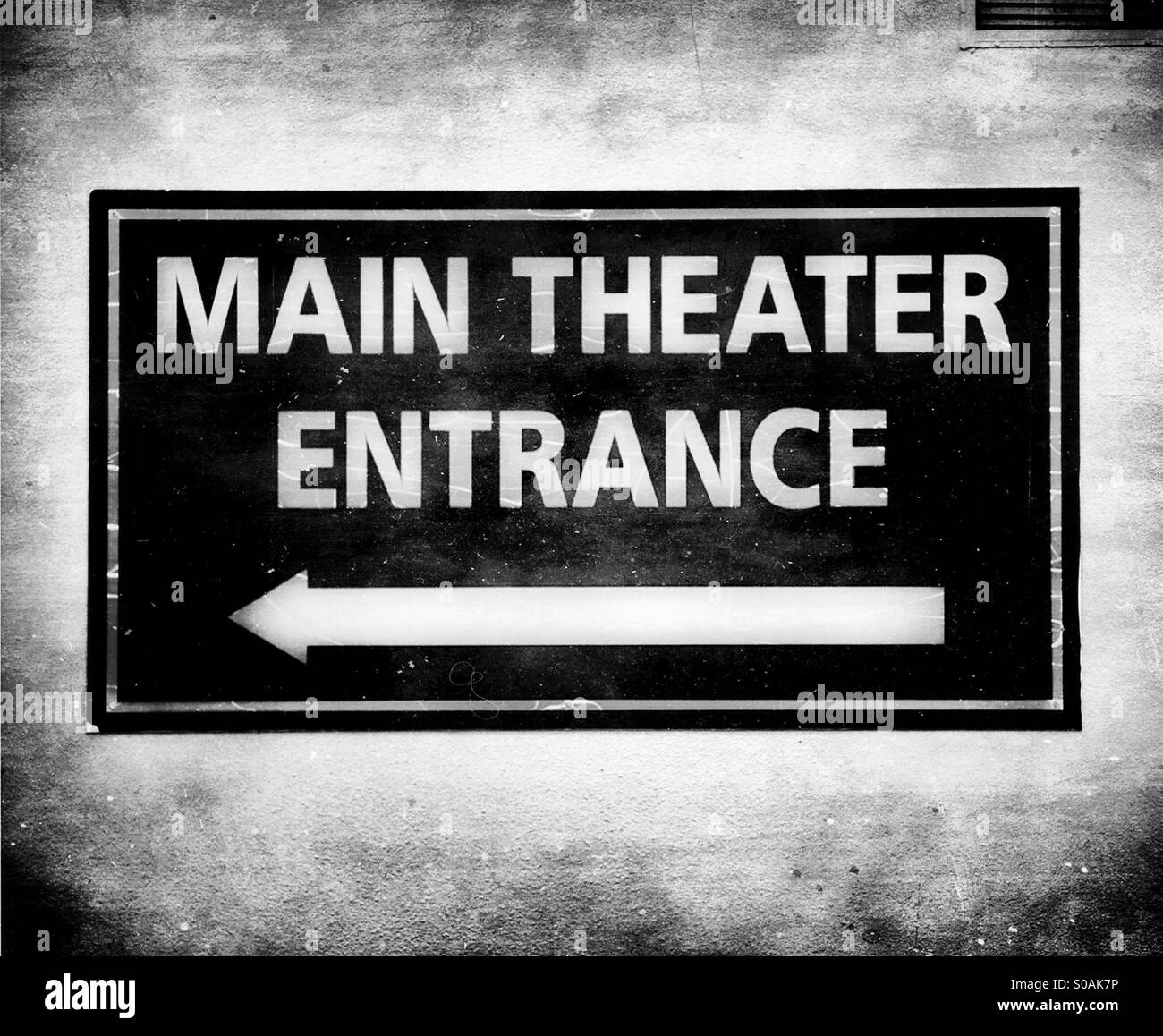 Theater entrance hi-res stock photography and images - Alamy