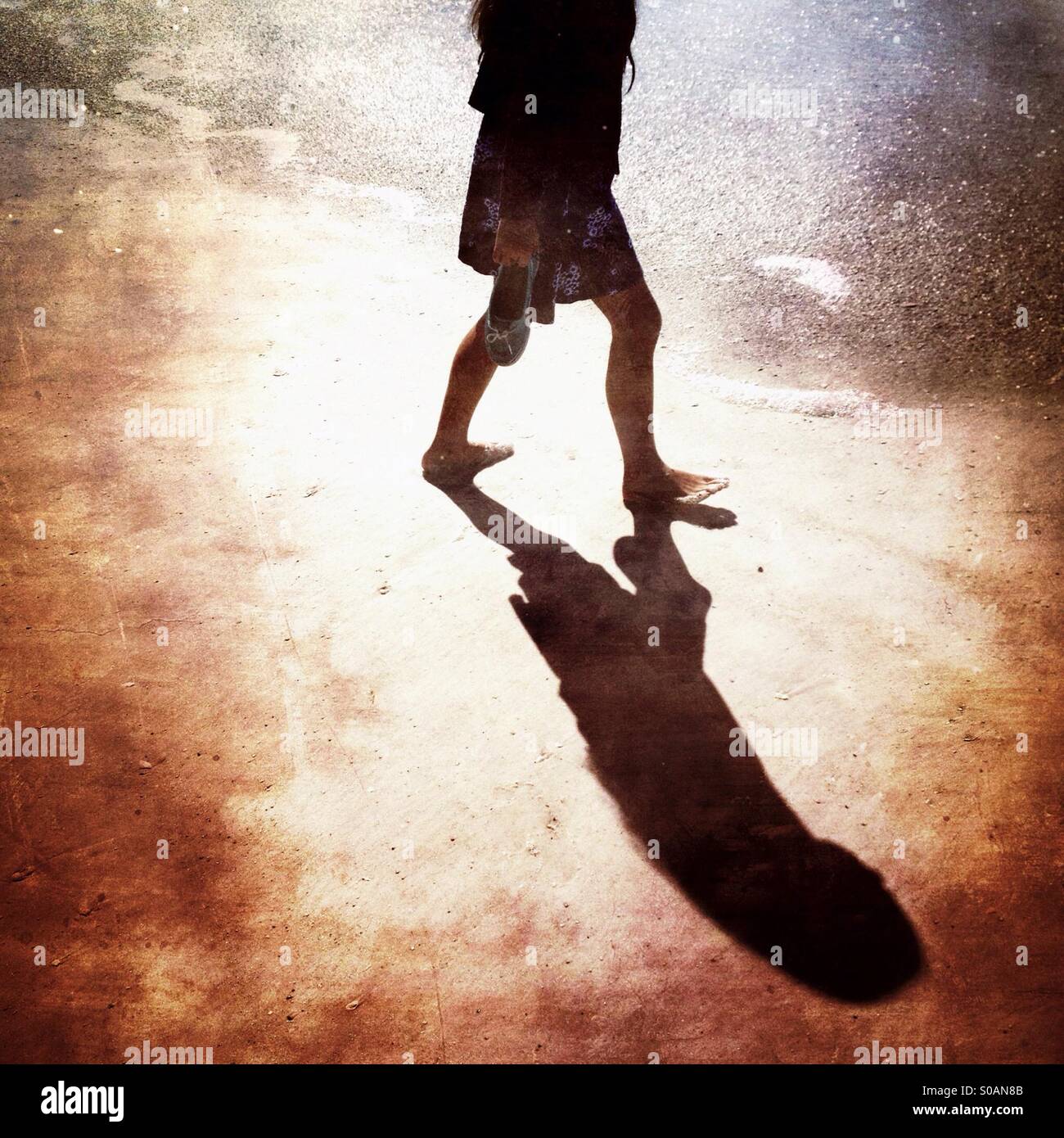 Girl legs shadow hi-res stock photography and images - Alamy