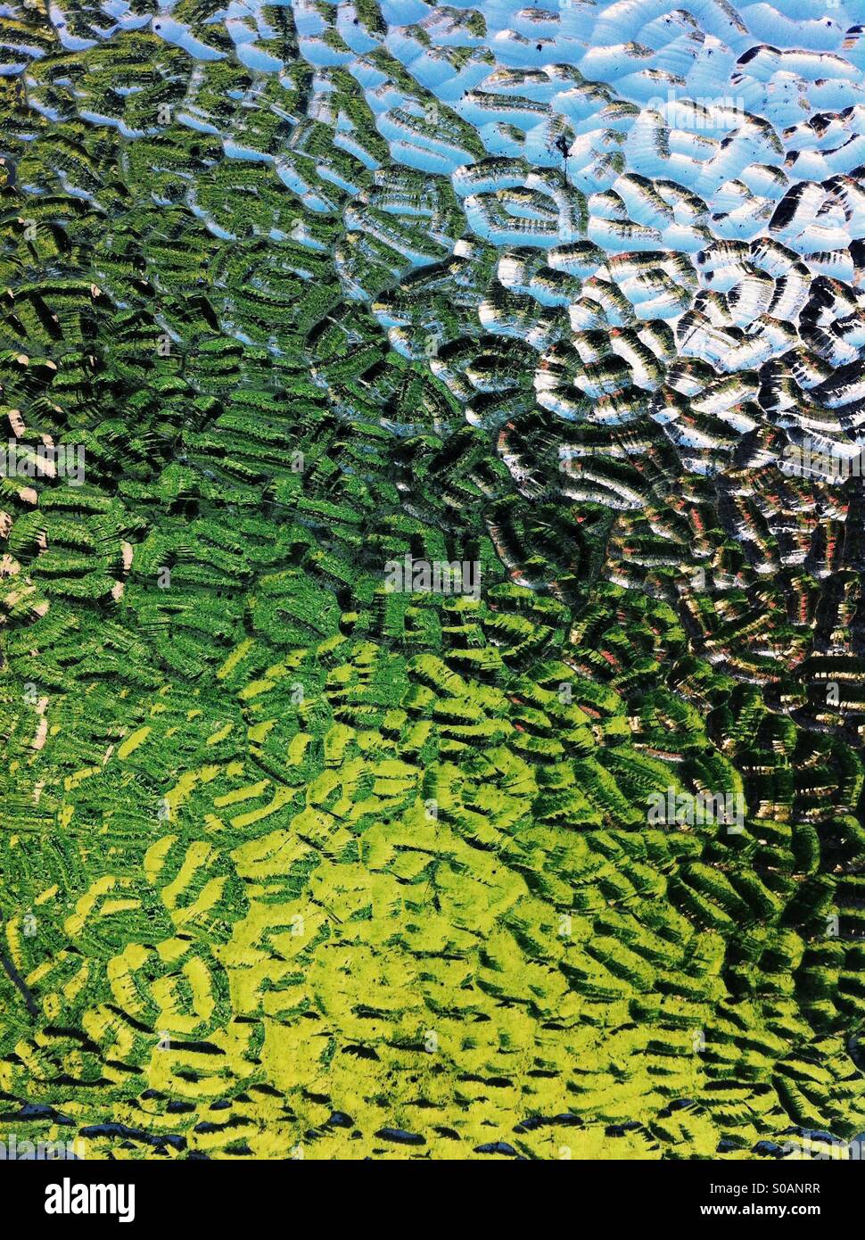 Green glass texture hi-res stock photography and images - Alamy