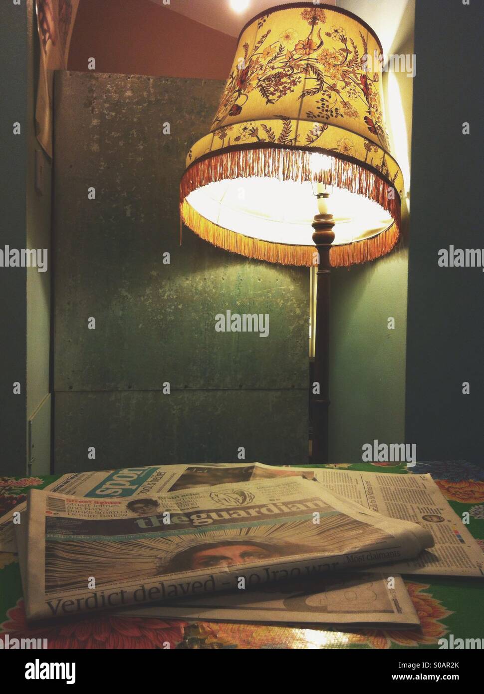 Chilling spot hi-res stock photography and images - Alamy