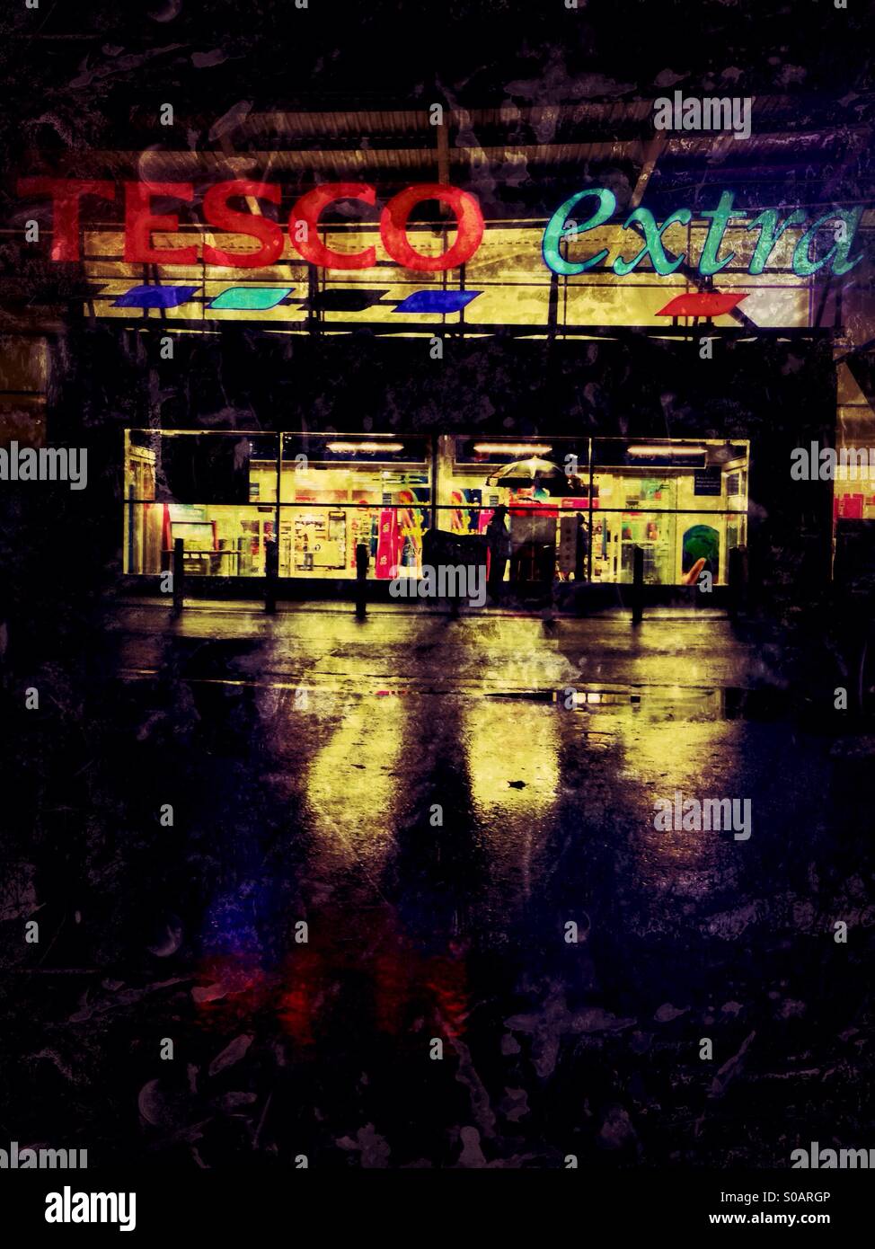 Tesco extra shop sign logo High Resolution Stock Photography and Images ...