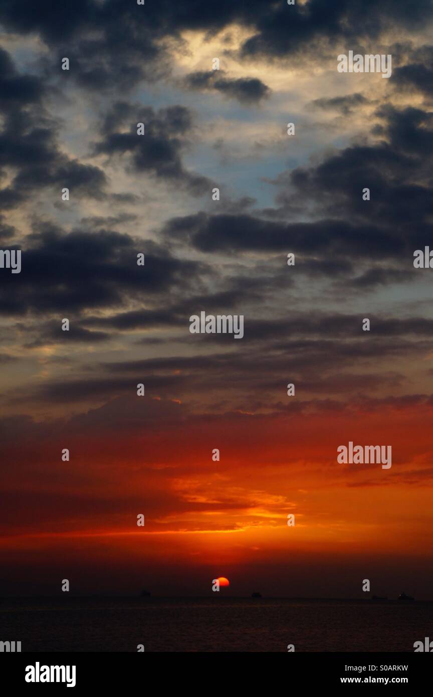 Clouds shadows and sun hi-res stock photography and images - Alamy