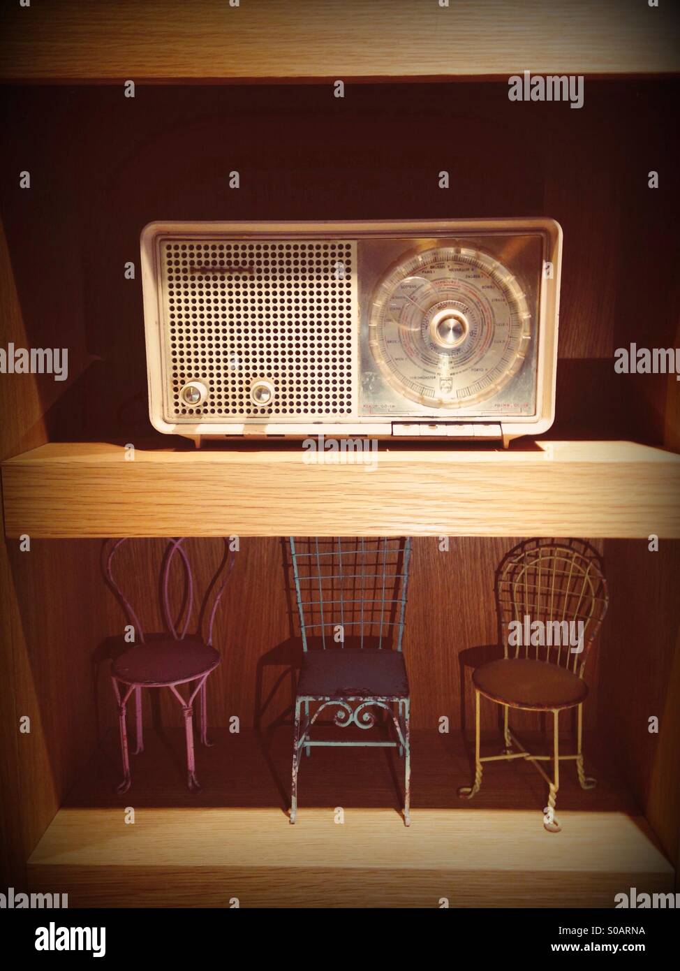 Antique chairs hi-res stock photography and images - Alamy