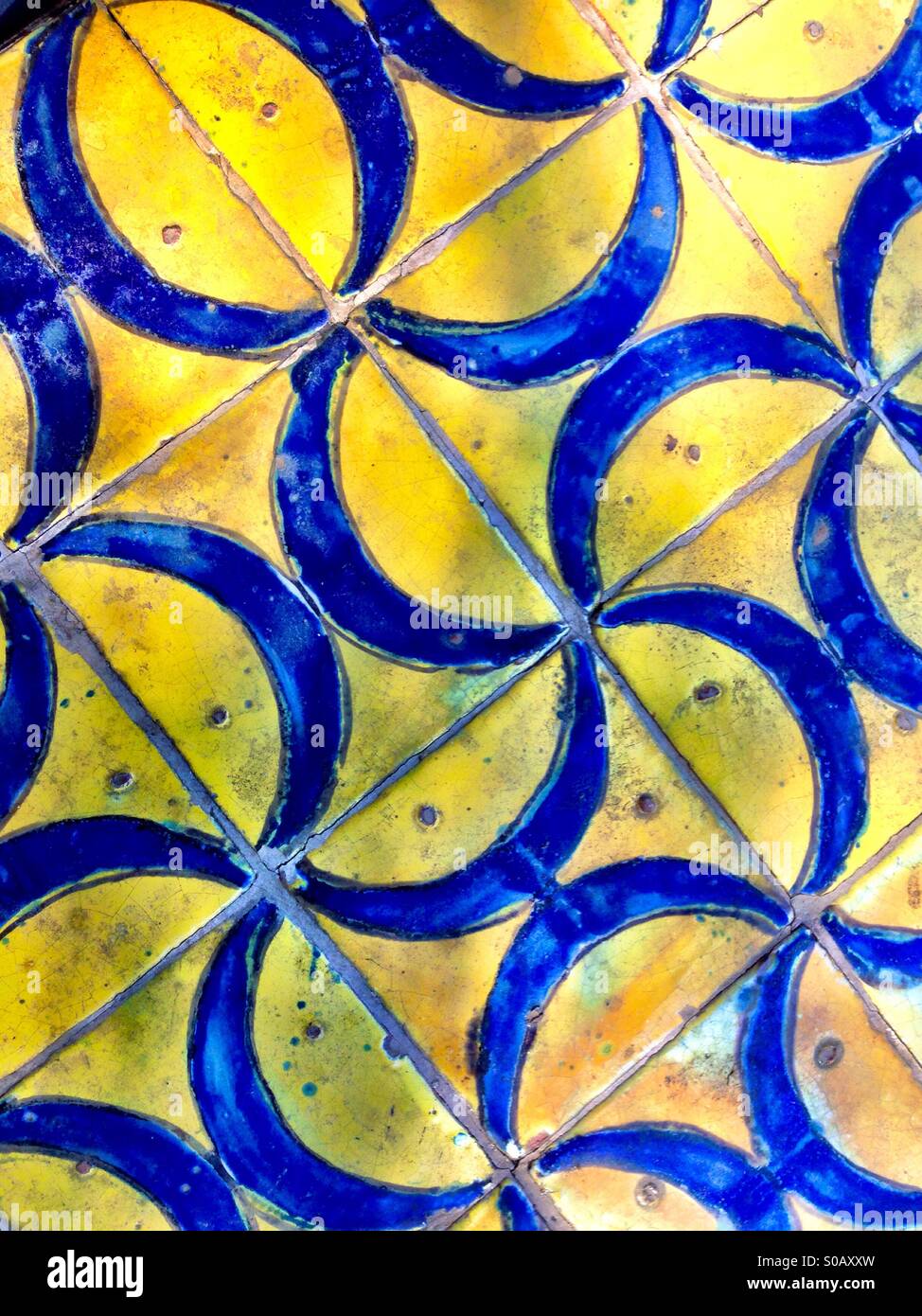 Blue ceramic tiles hi-res stock photography and images - Alamy