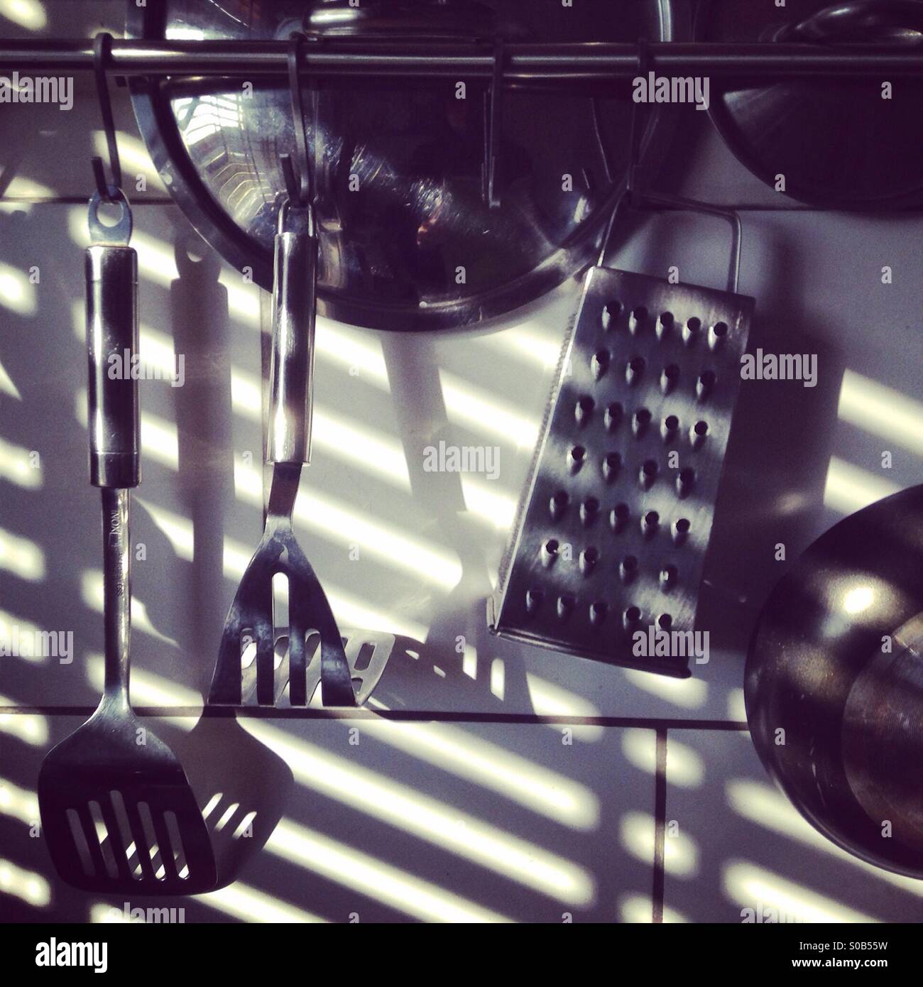 Kitchen utensils hi-res stock photography and images - Alamy