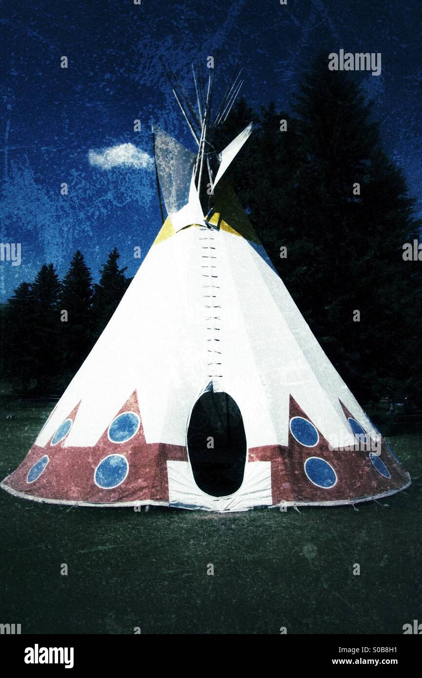 Indian tepee hi-res stock photography and images - Alamy