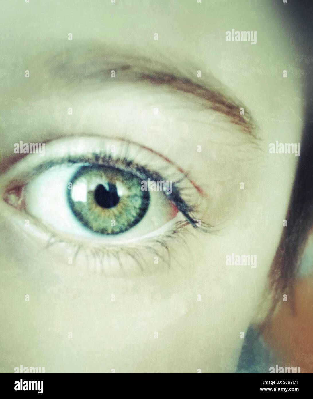 Eye close up hi-res stock photography and images - Alamy