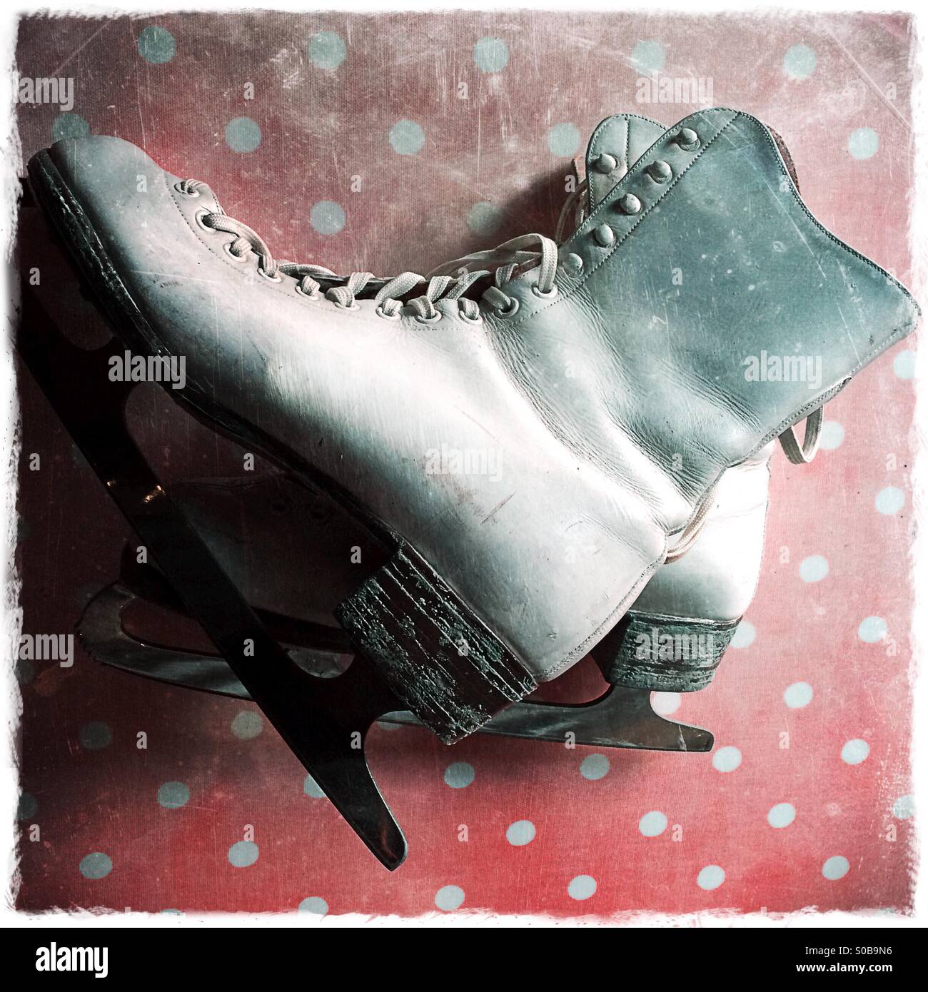 Old fashioned ice skates hi-res stock photography and images - Alamy Old fashioned ice skates hi-res stock photography and images - Alamy