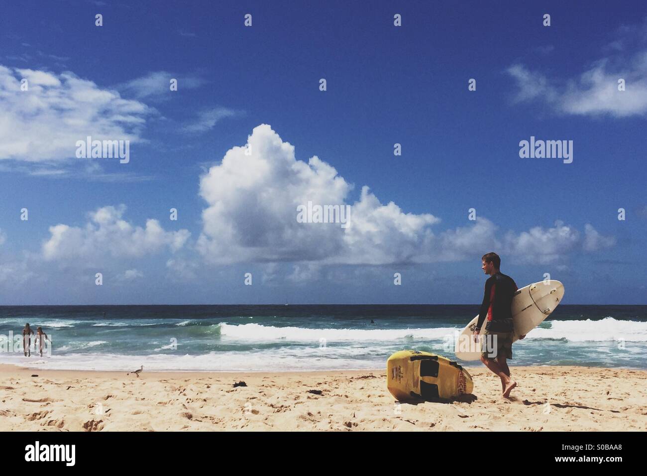 Sunny surfer hi-res stock photography and images - Alamy