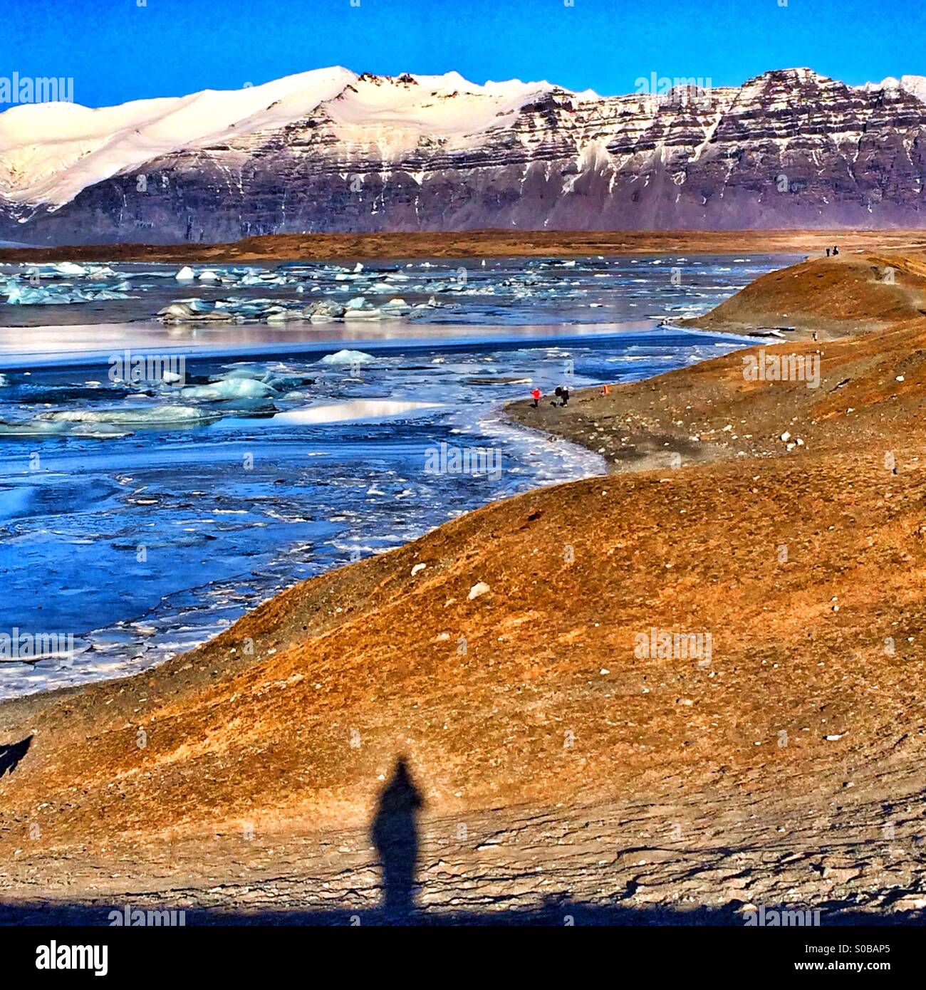 Shadowed figure hi-res stock photography and images - Alamy