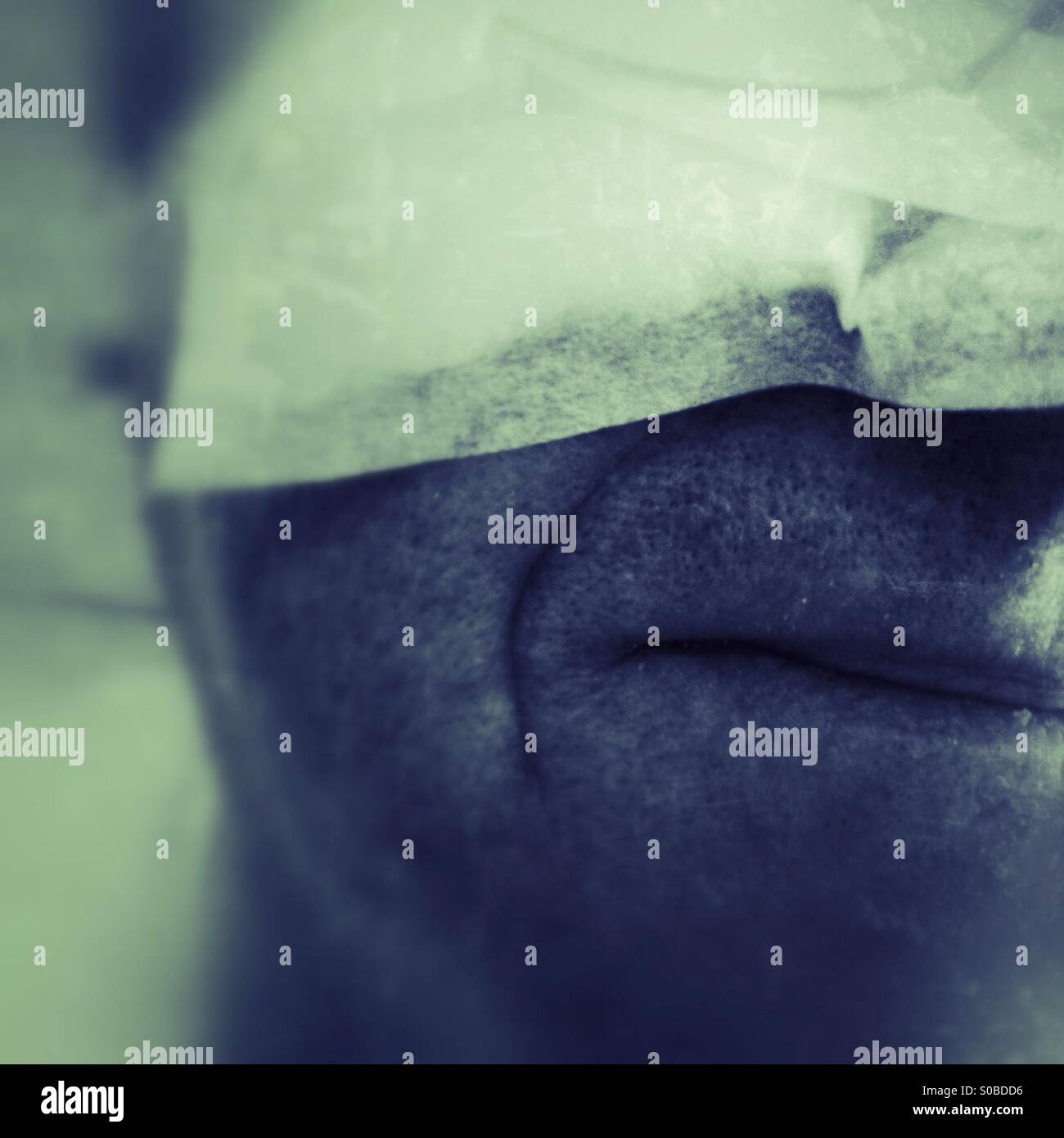 Bandage face hi-res stock photography and images - Alamy