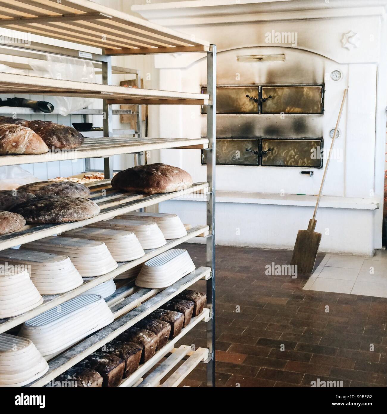 Bake station hi-res stock photography and images - Alamy