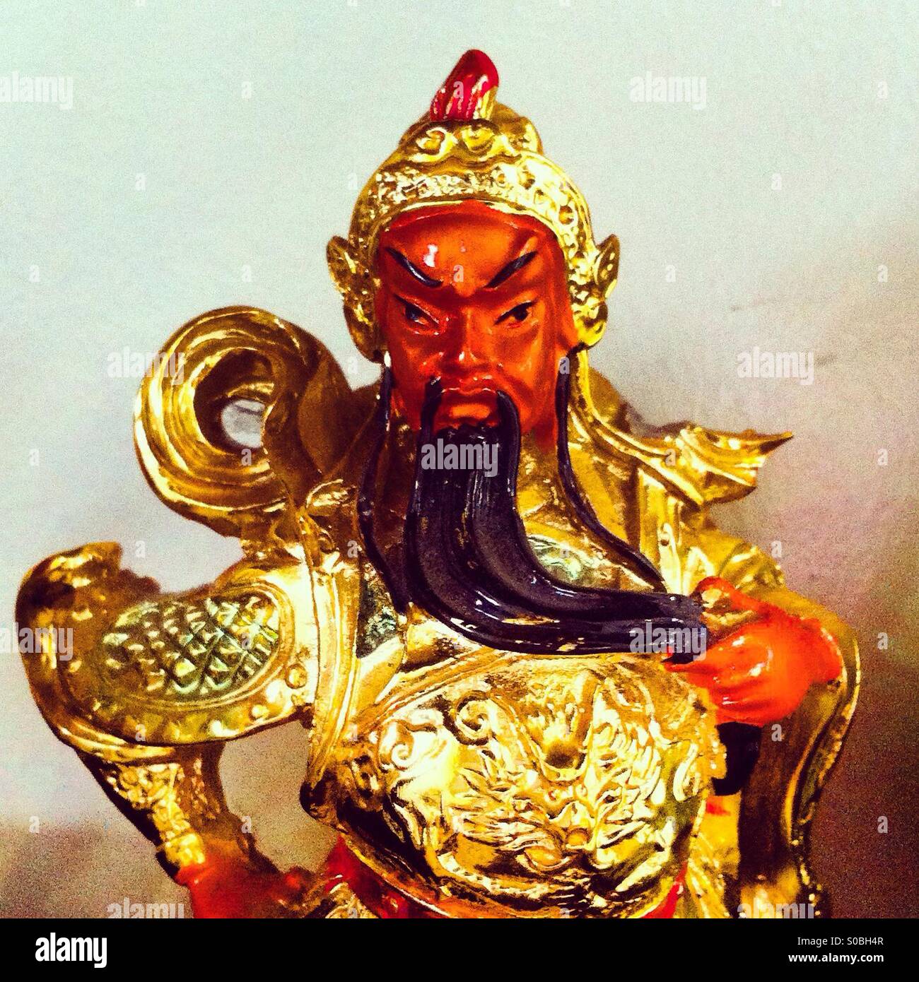 Gold bear statue hi-res stock photography and images - Alamy