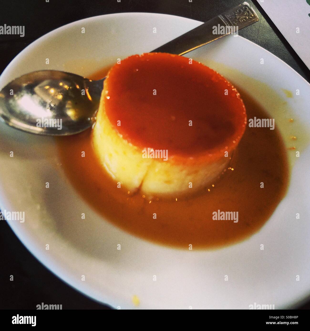 Flan dessert hi-res stock photography and images - Alamy