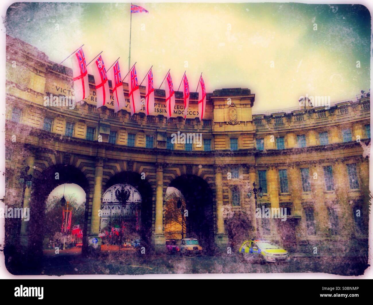 Admiralty arches hi-res stock photography and images - Alamy