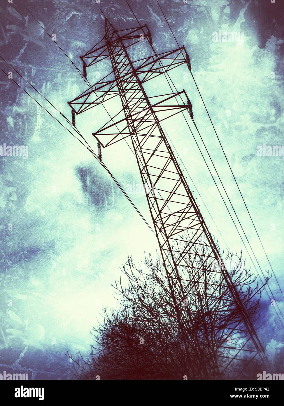 Power mast hi-res stock photography and images - Alamy