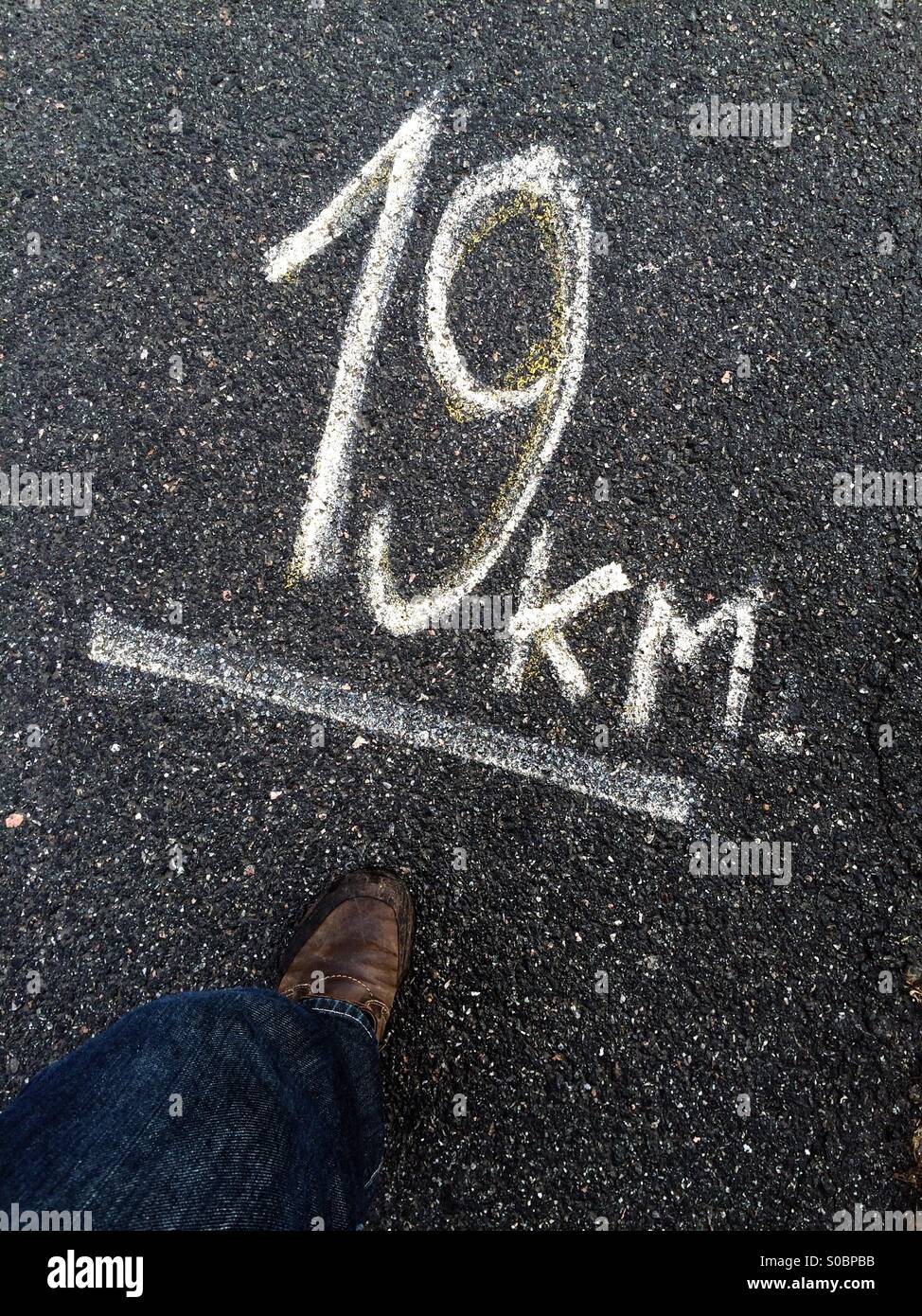 19 km hi-res stock photography and images - Alamy