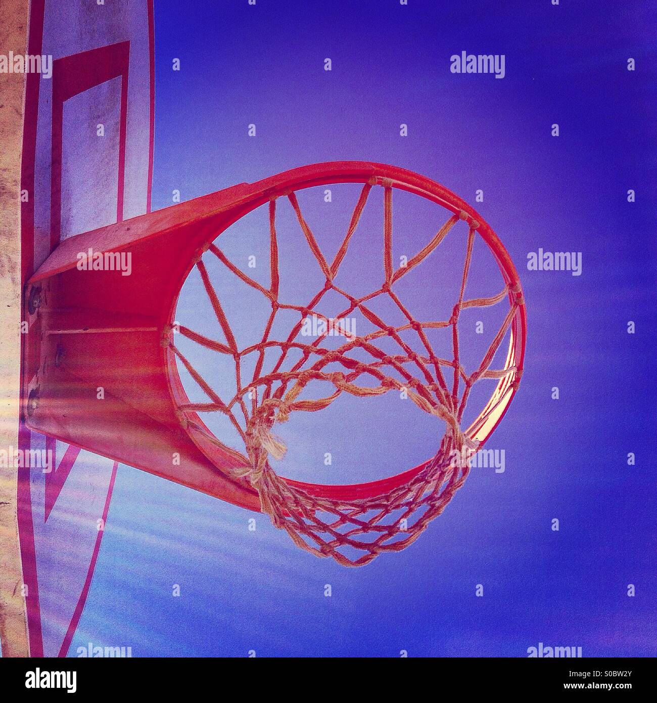 Red basketball hoop hi-res stock photography and images - Alamy