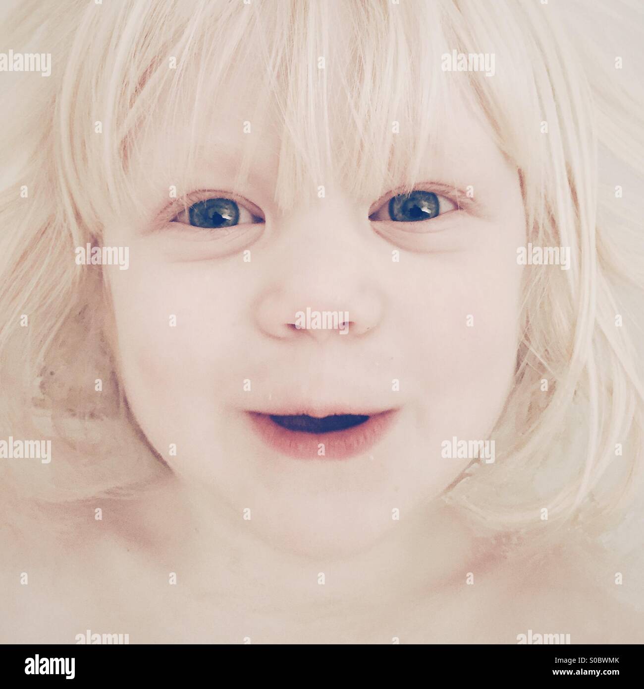 Happy surprised face hi-res stock photography and images - Alamy