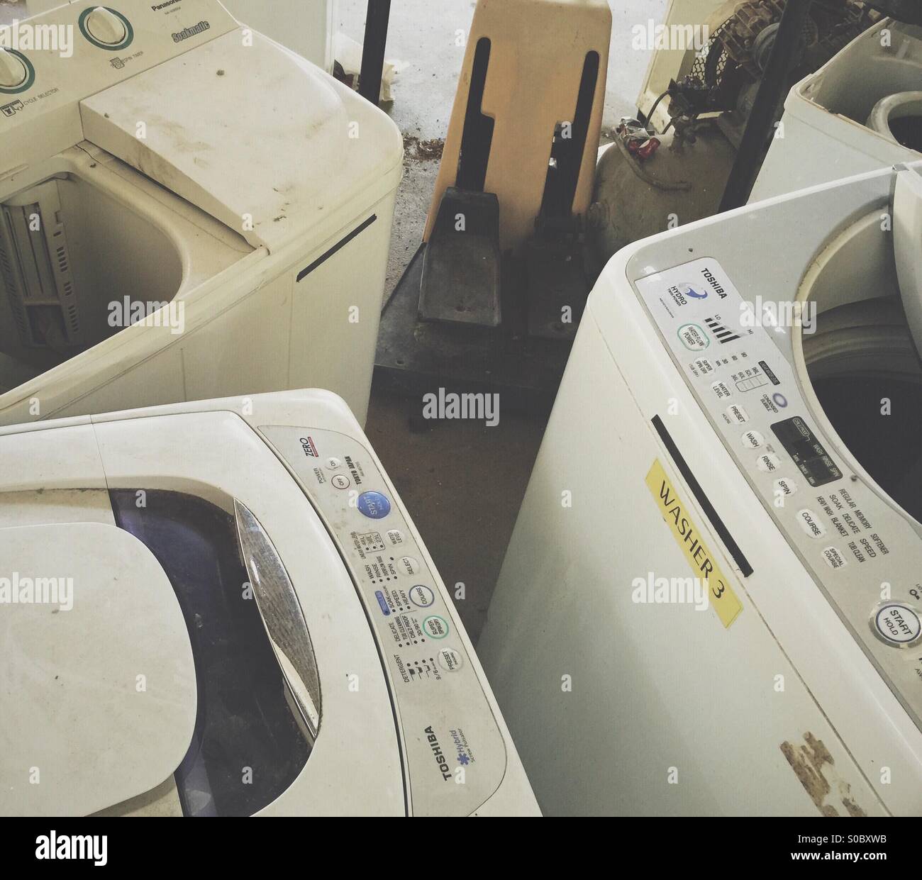 Broken machine hi-res stock photography and images - Alamy