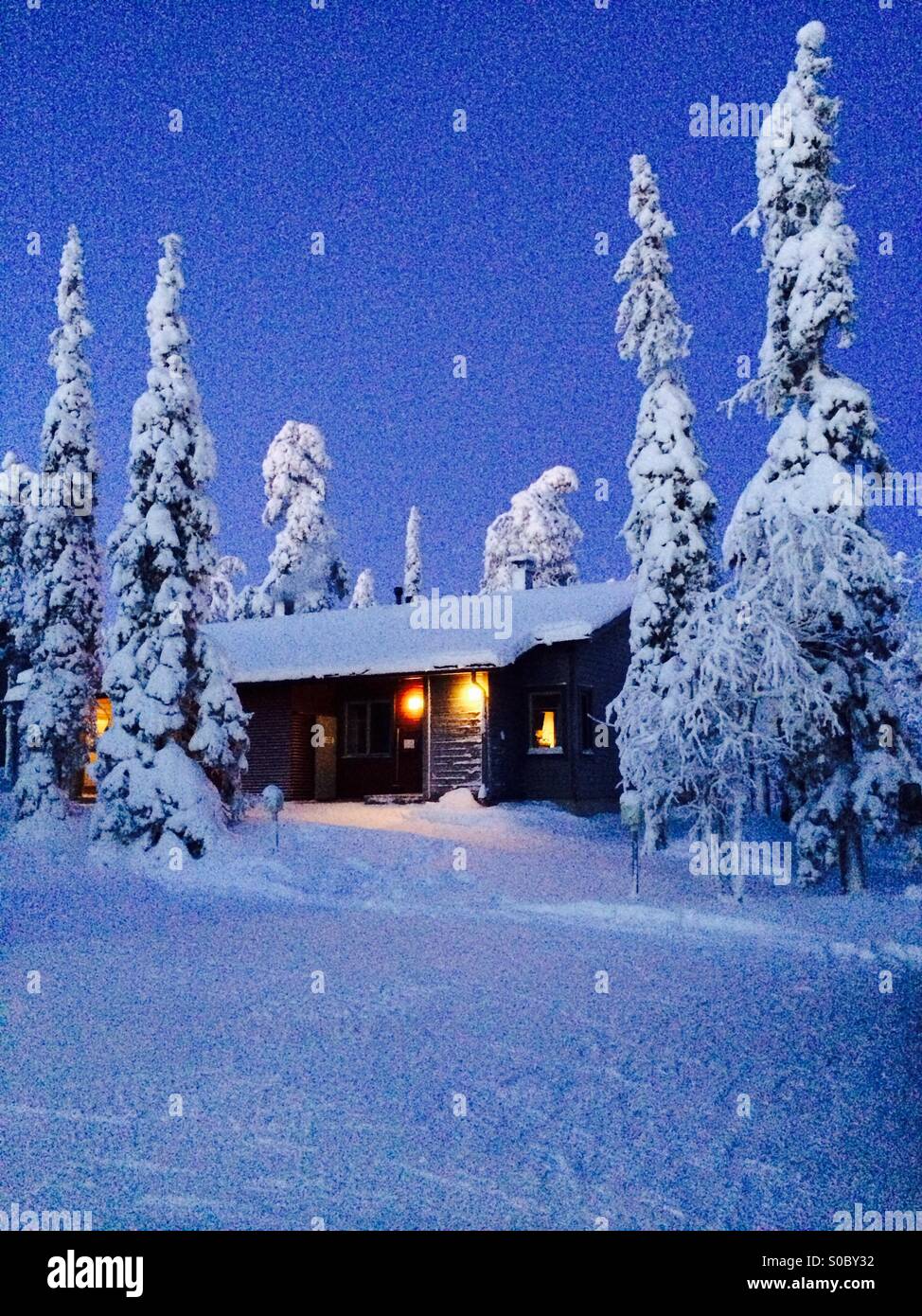 Lapland and cabin hi-res stock photography and images - Alamy
