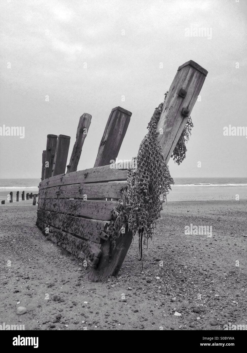 Ship breakers hi-res stock photography and images - Alamy