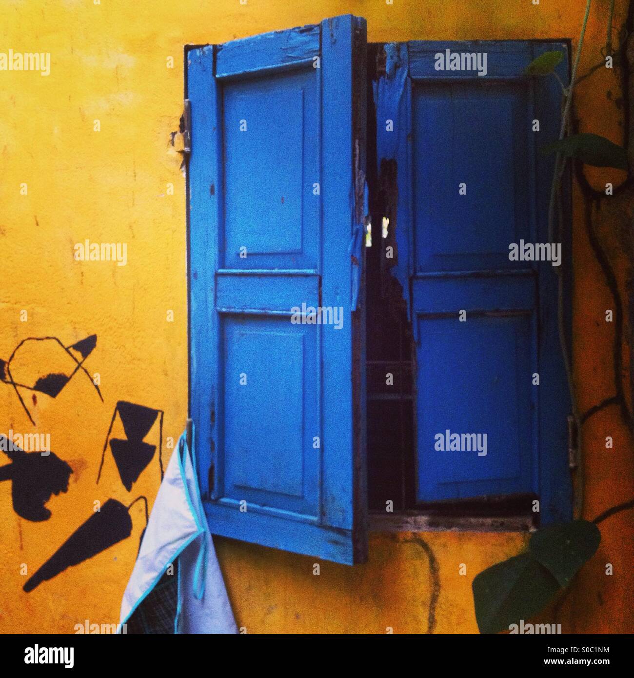 Blue yellow window hi-res stock photography and images - Alamy