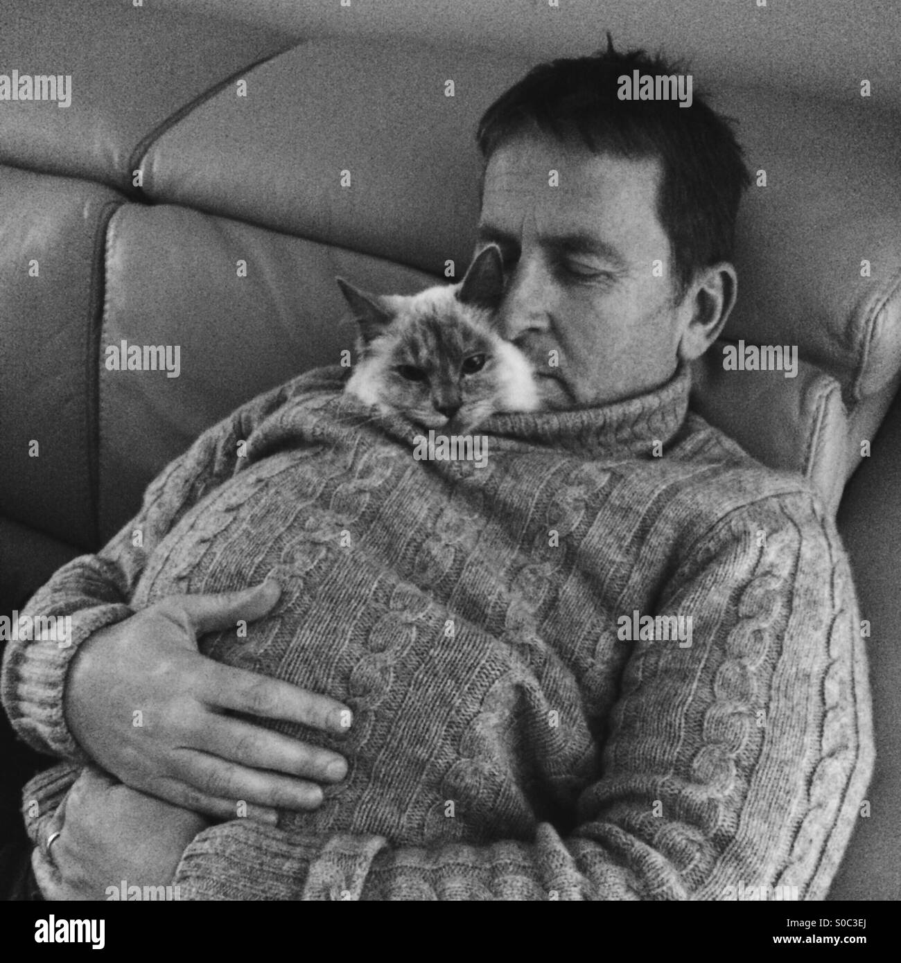 Cuddle Black and White Stock Photos & Images - Alamy