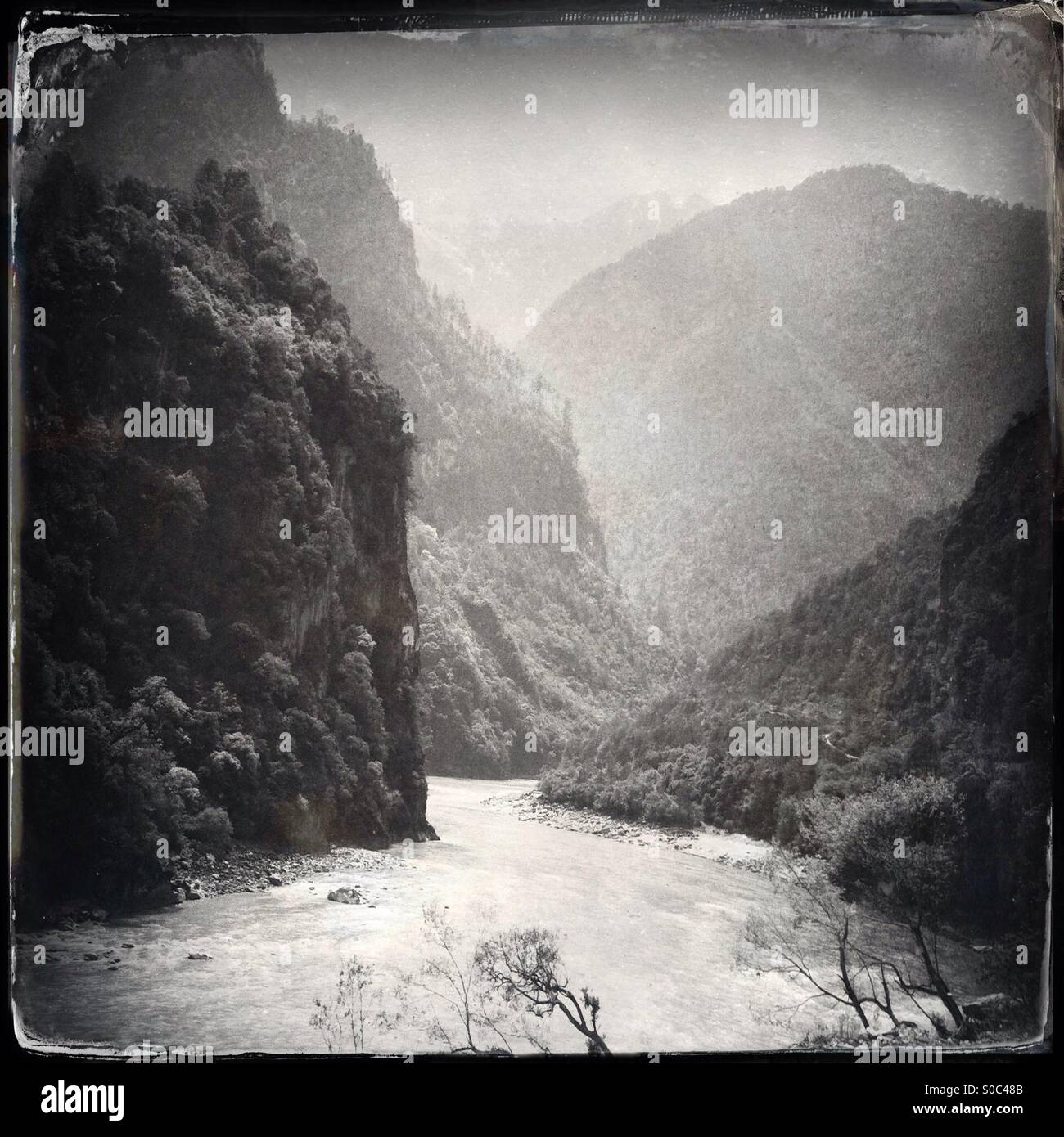 Nu river gorge, nujiang, three parallel rivers , yunnan, china Stock ...