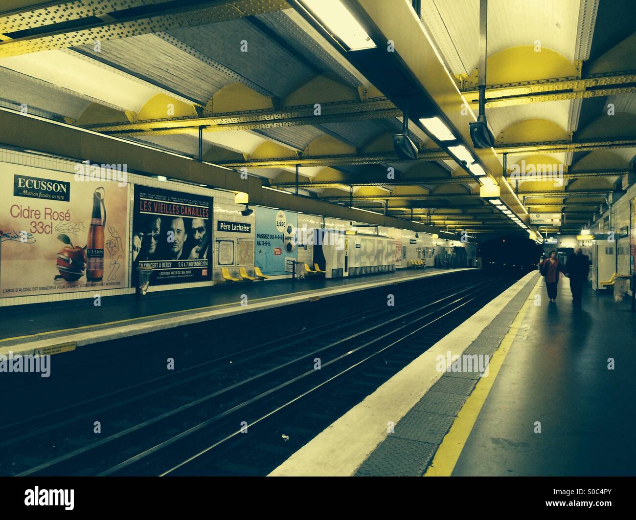 Paris metro paris metro hi-res stock photography and images - Alamy