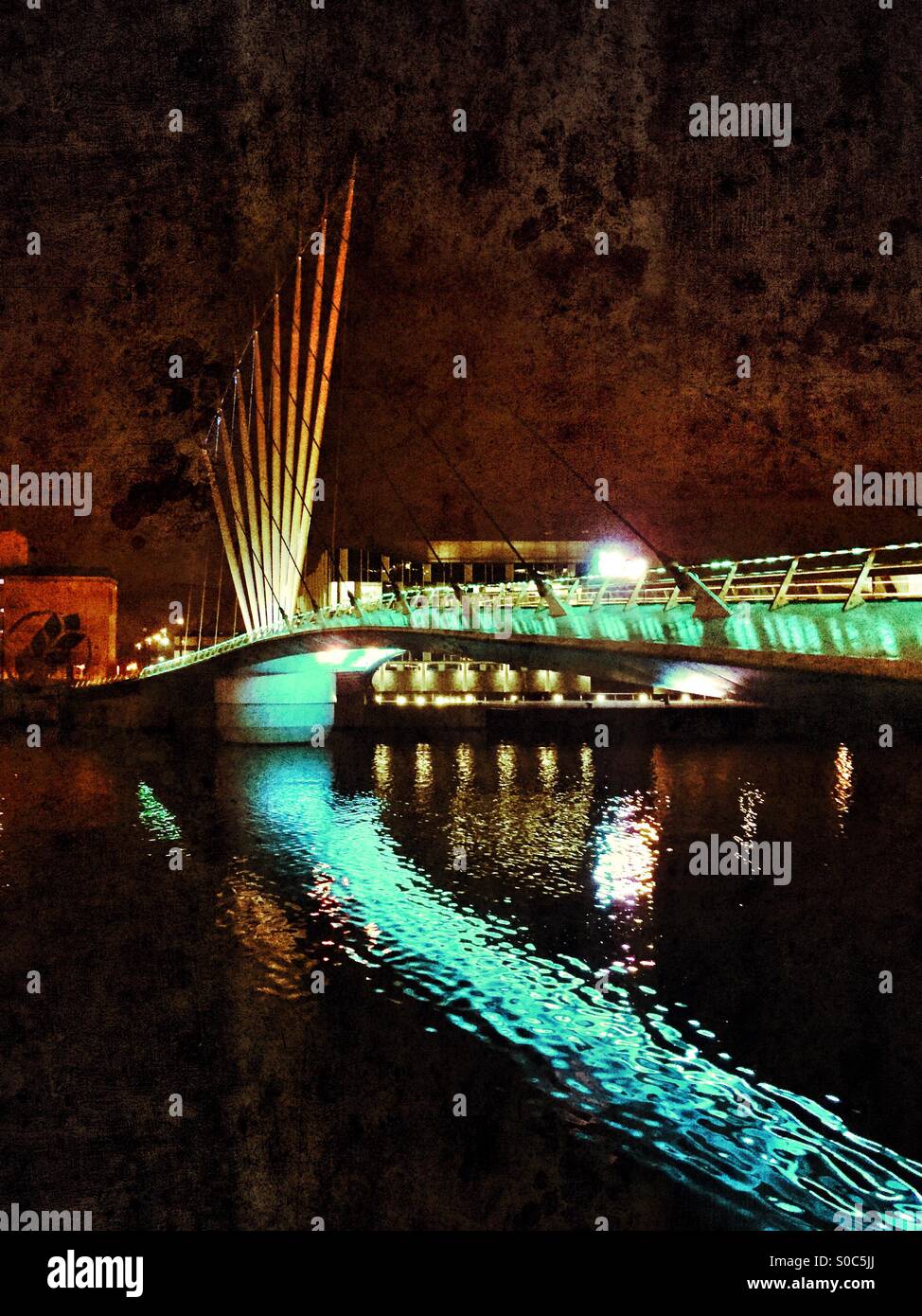 Uk bridge architecture hi-res stock photography and images - Alamy