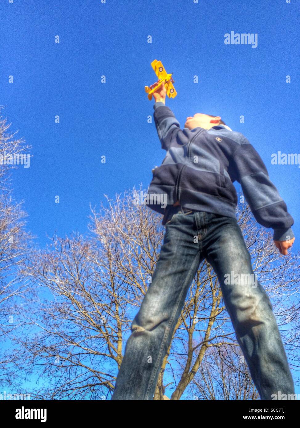 Child model airplane hi-res stock photography and images - Alamy