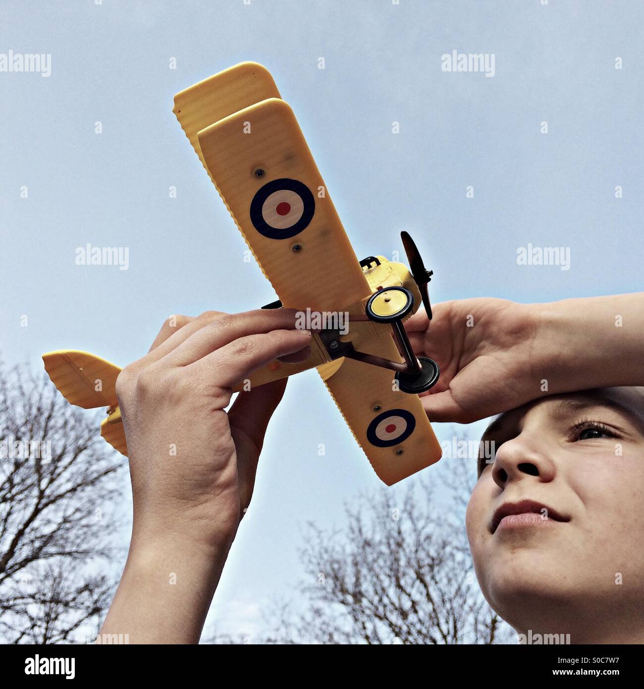 Child model airplane hi-res stock photography and images - Alamy