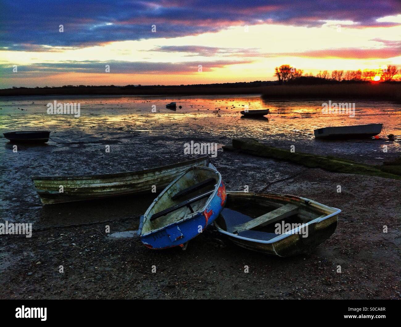 Dinghys High Resolution Stock Photography and Images - Alamy