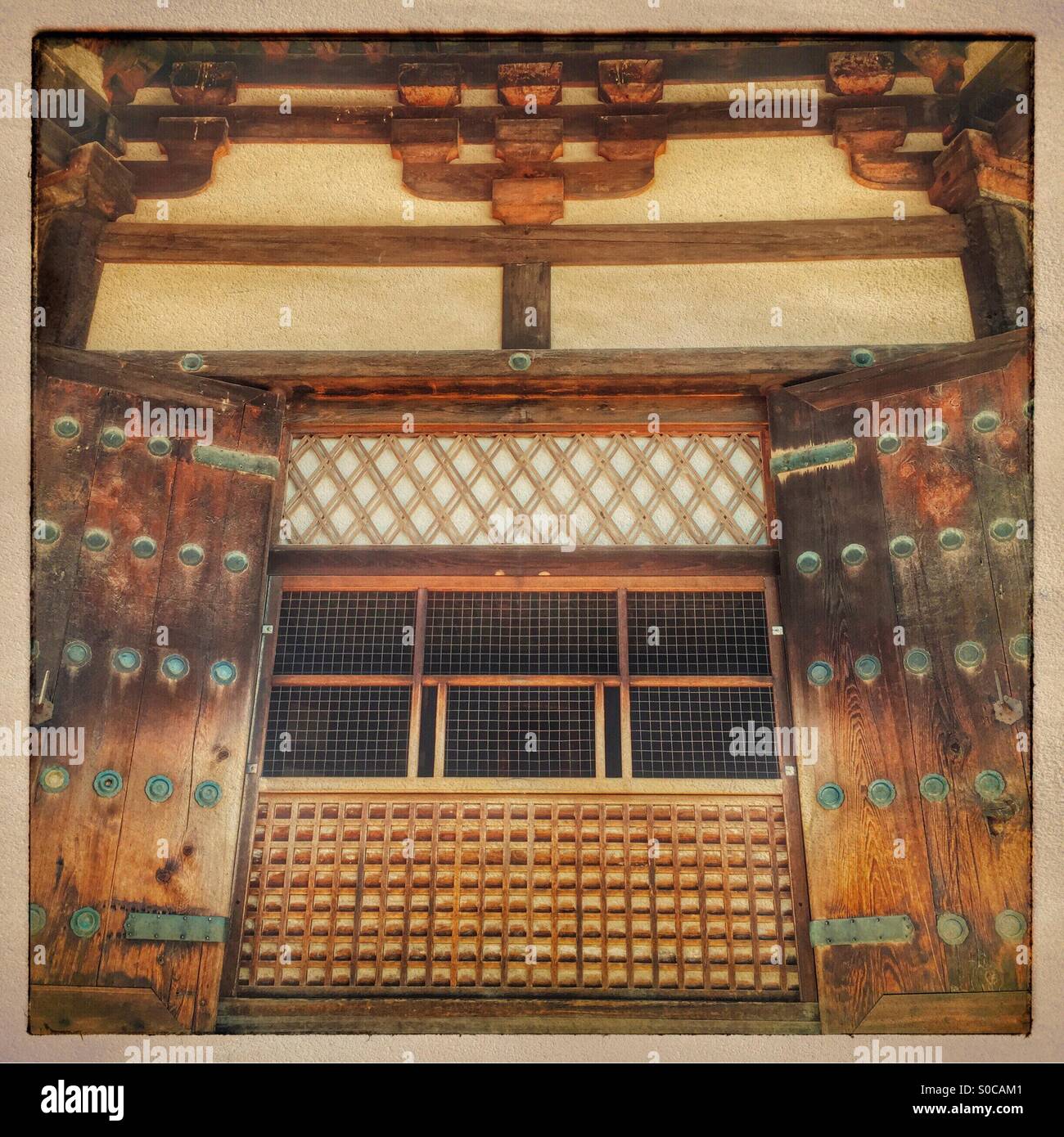 Japanese lattice hi-res stock photography and images - Alamy