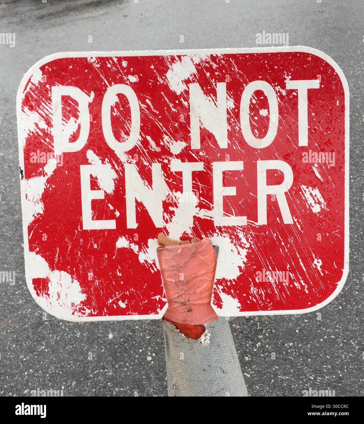 Scratched sign hi-res stock photography and images - Alamy