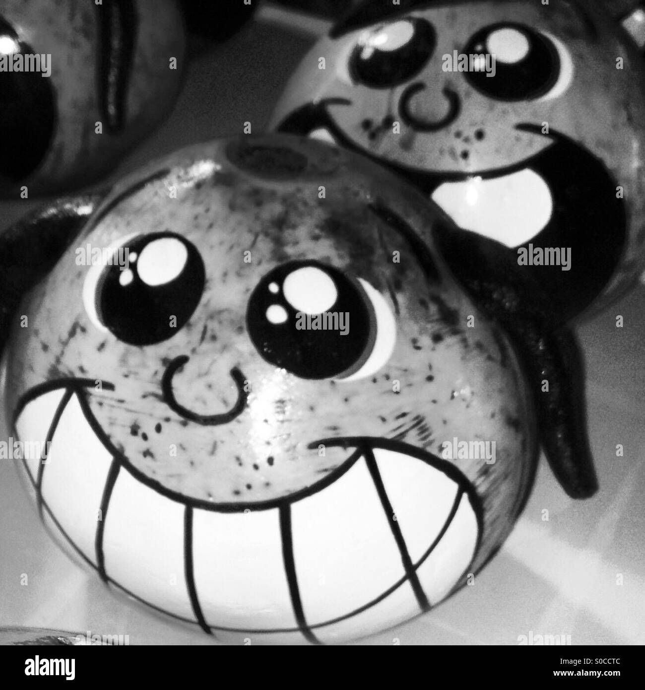 Happy faces hi-res stock photography and images - Alamy