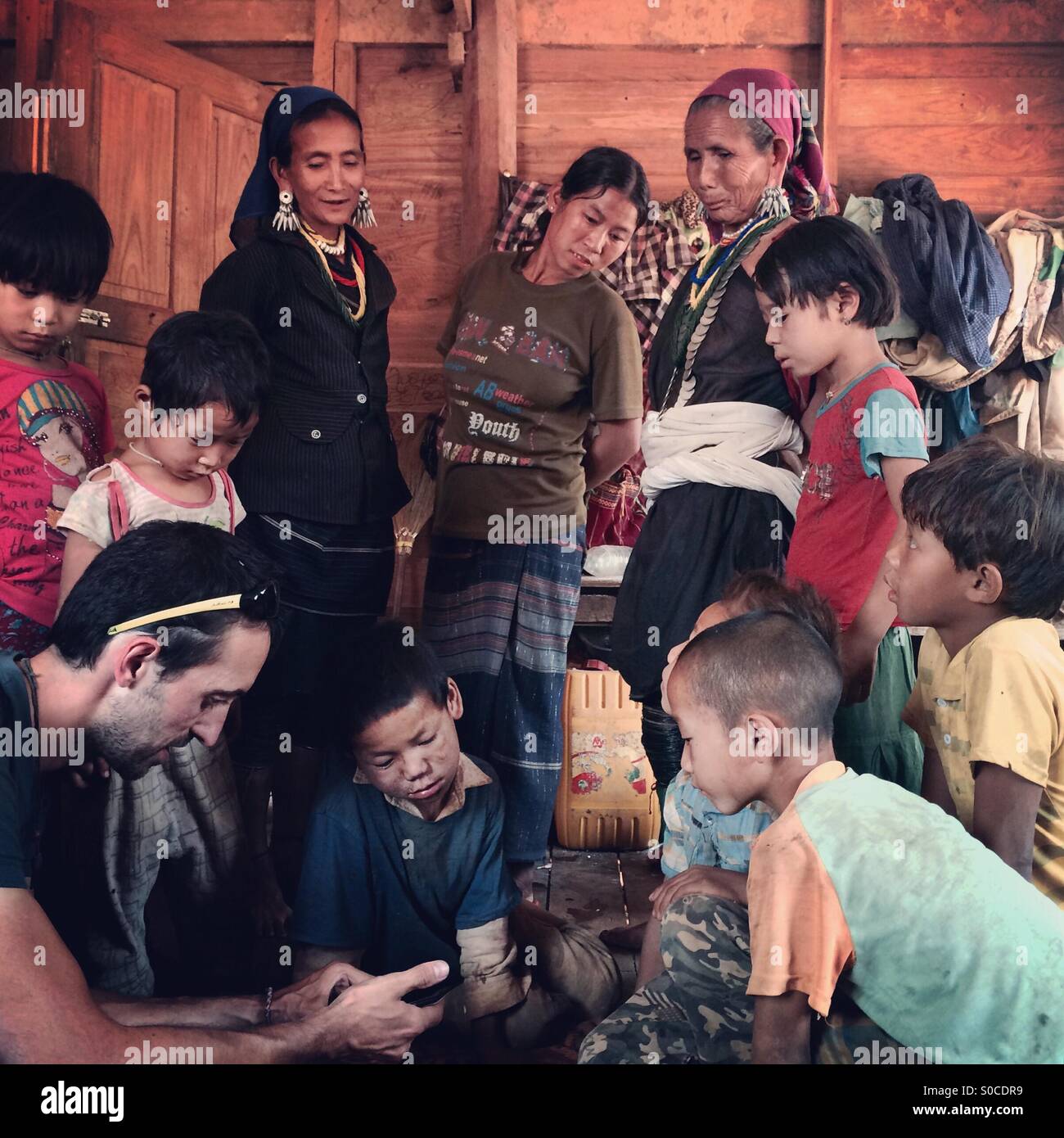 Burmese people hi-res stock photography and images - Alamy