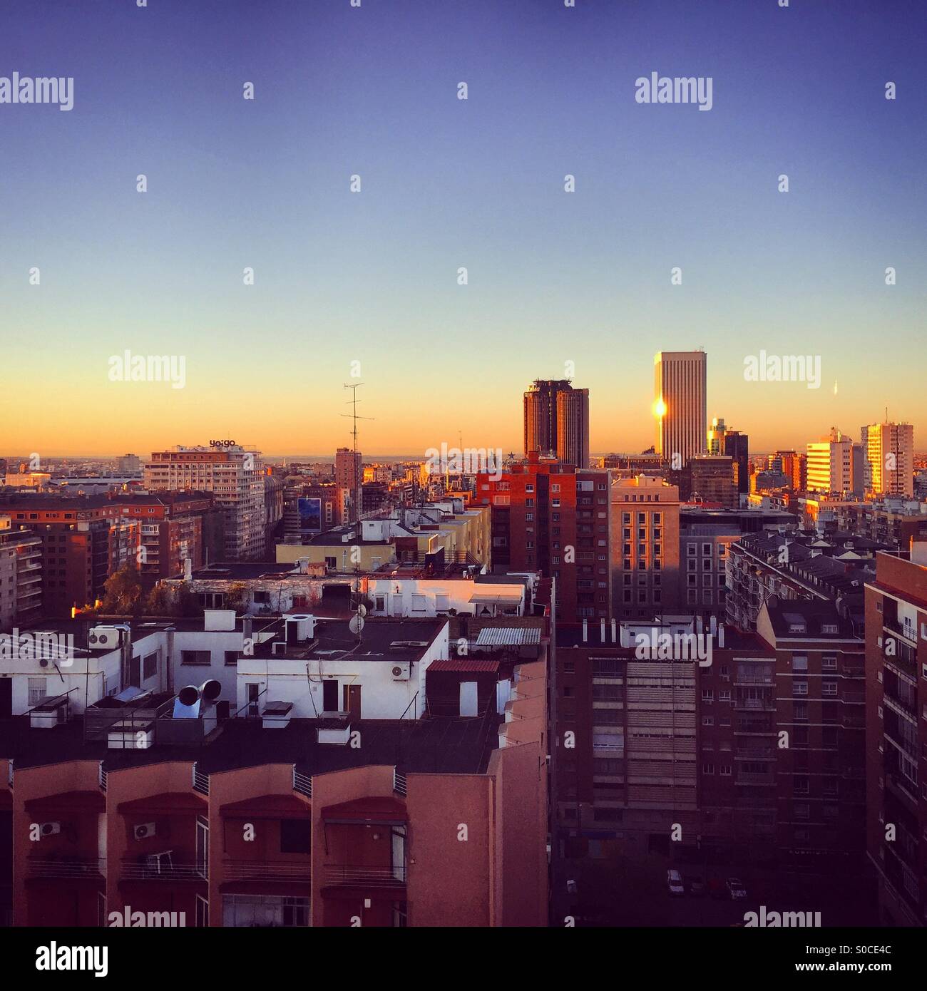 Madrid sunrise hi-res stock photography and images - Alamy