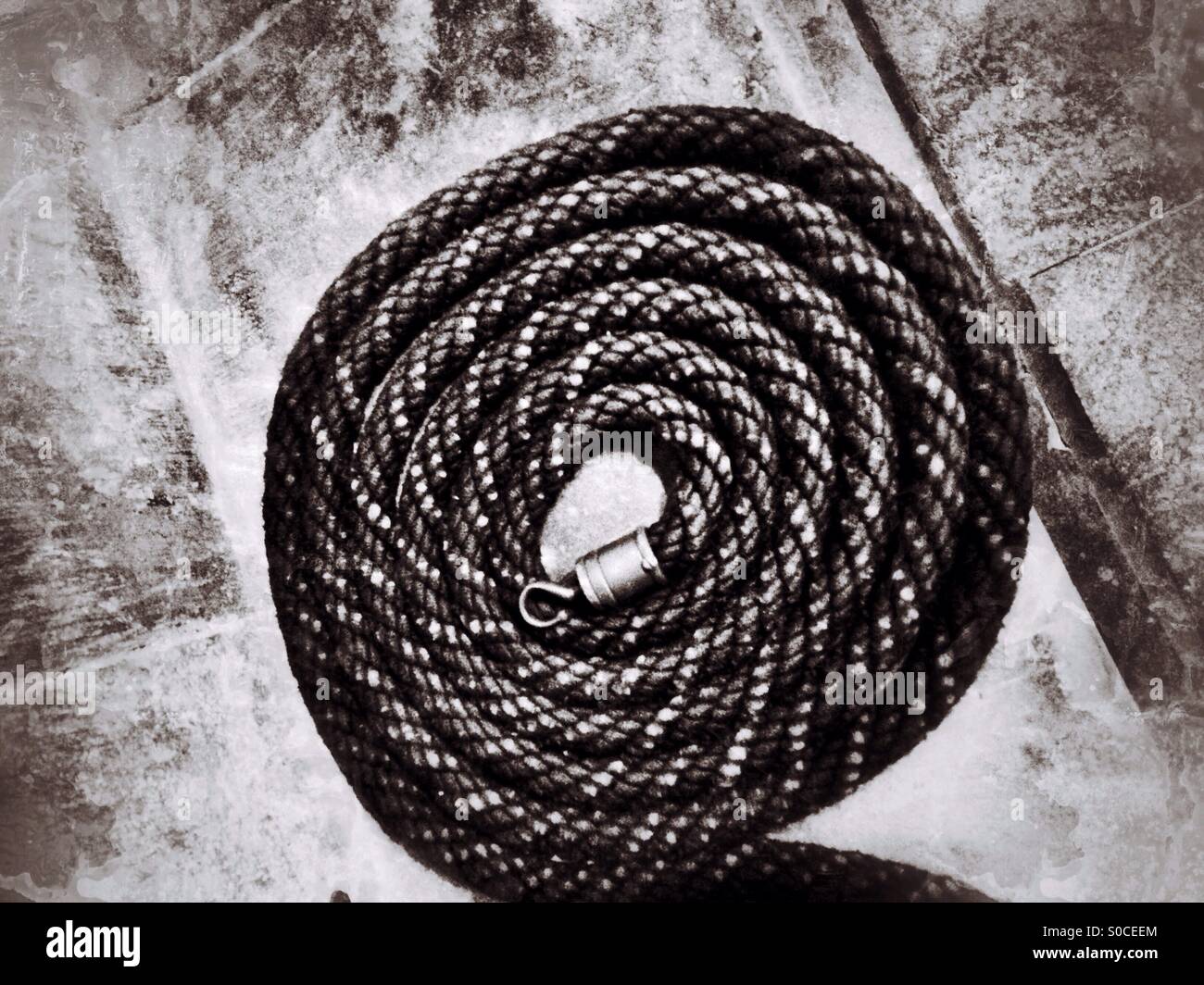 Coiled rope hi-res stock photography and images - Alamy