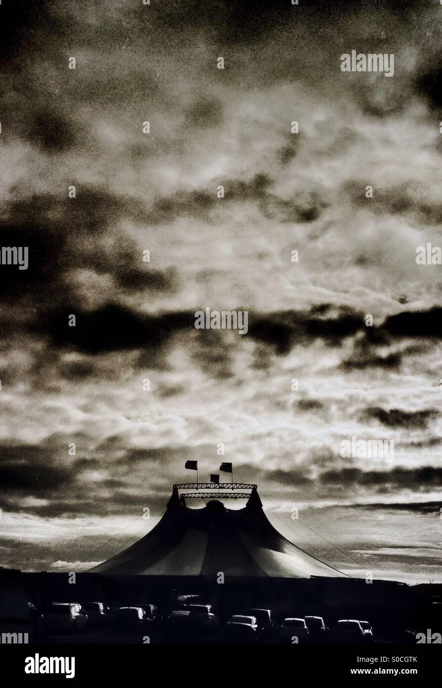 Circus big top tent hi-res stock photography and images - Alamy