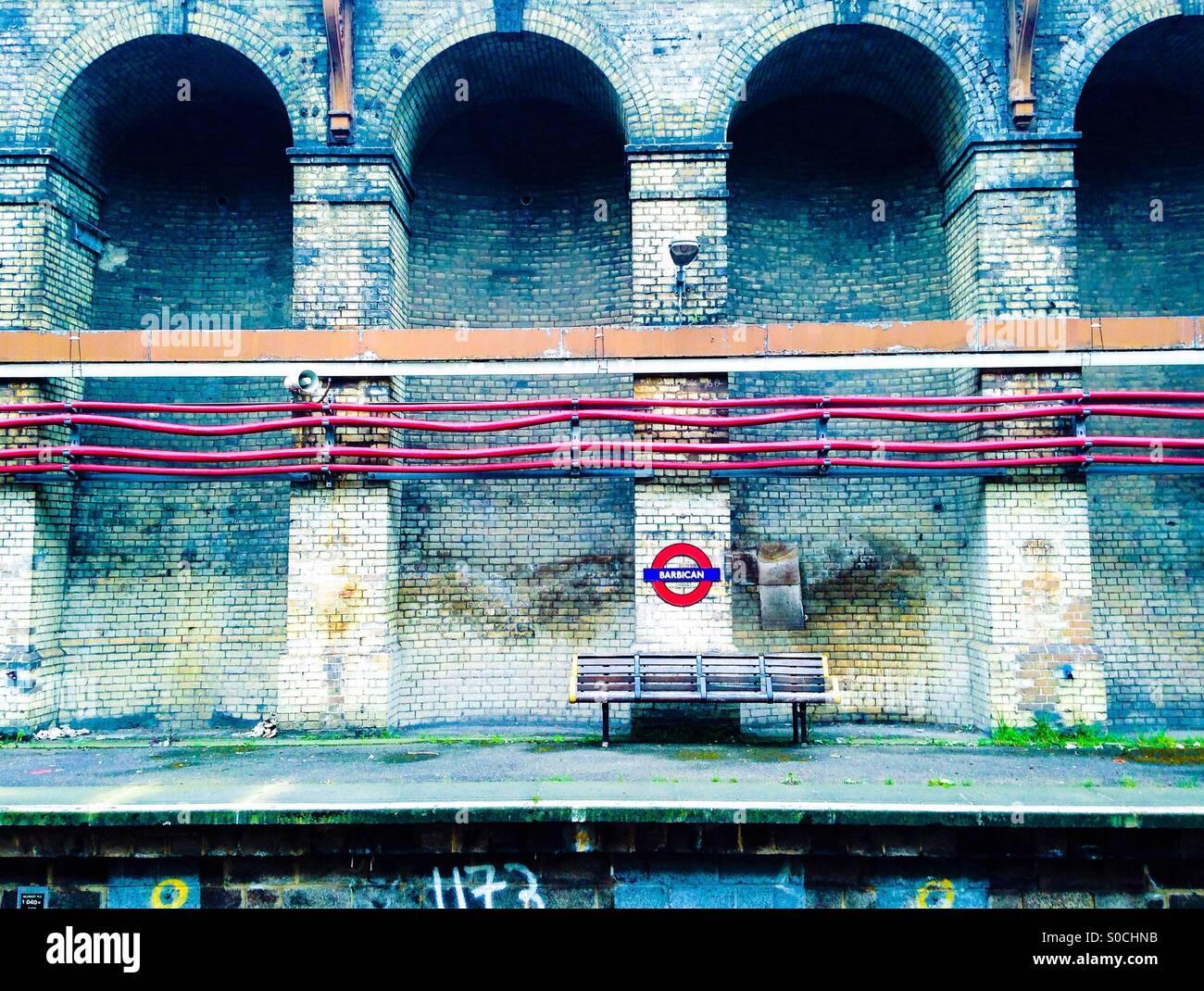 Platform at Barbican Tube Station Stock Photo - Alamy