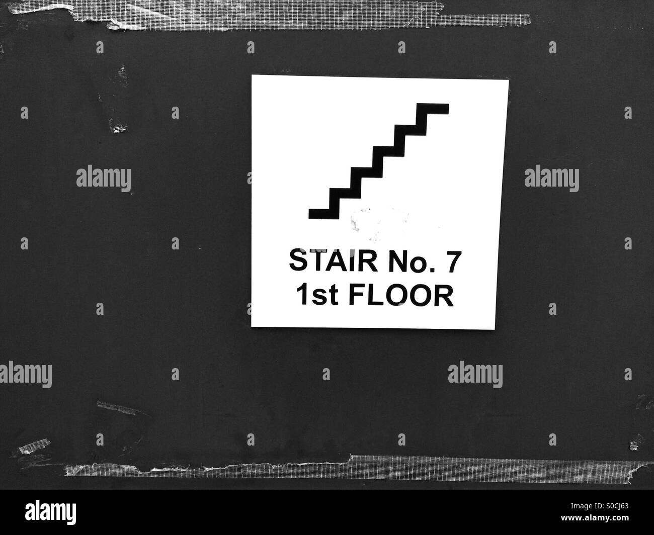 Stair sign hi-res stock photography and images - Alamy