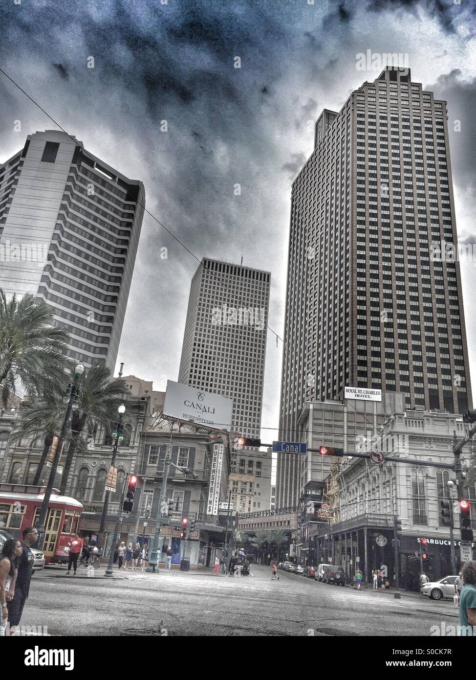 Buildings canal street hi-res stock photography and images - Alamy