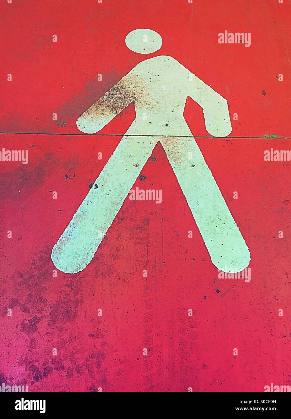 Man crossing sign Stock Photo - Alamy